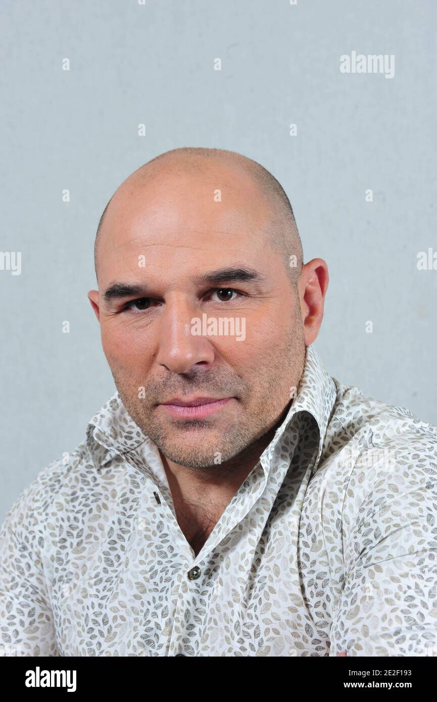 Vincent Moscato at the taping of Vivement Dimanche on November 14, 2011 ...