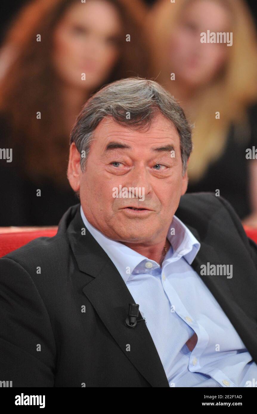 Edmond Denis Vidal at the taping of Vivement Dimanche on November 14 ...