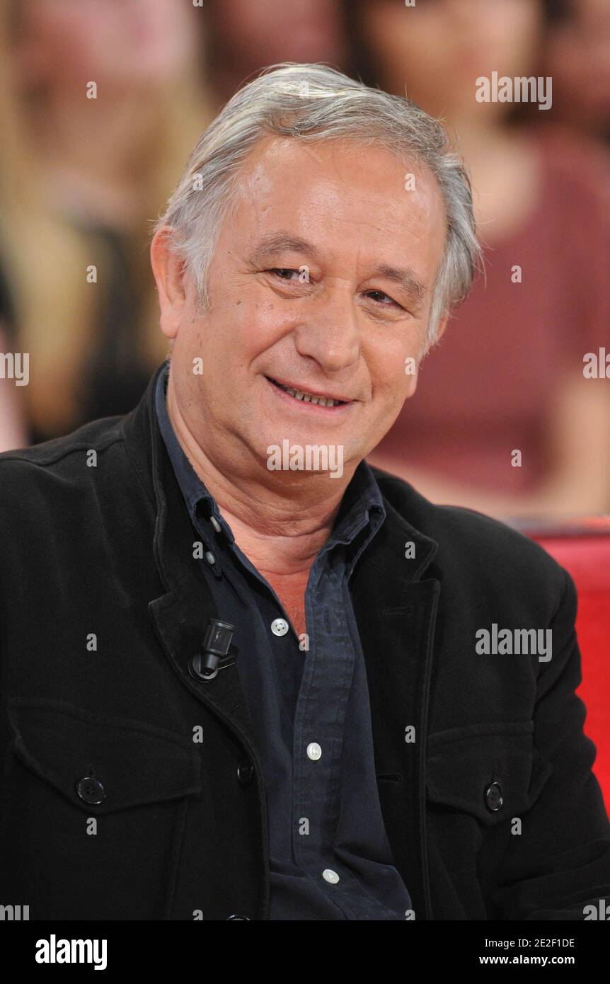 Simon michael hi-res stock photography and images - Alamy