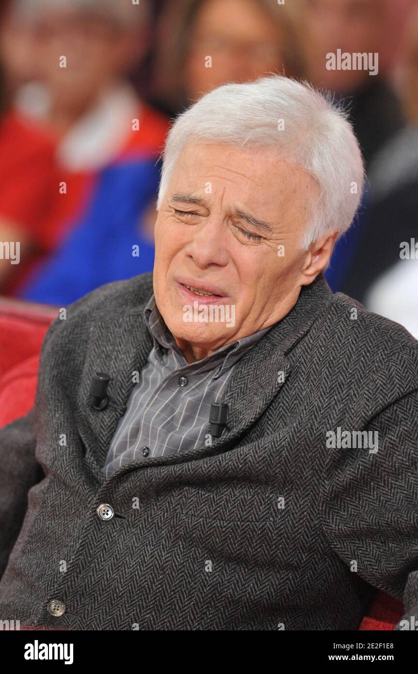 Guy bedos 2011 hi-res stock photography and images - Alamy