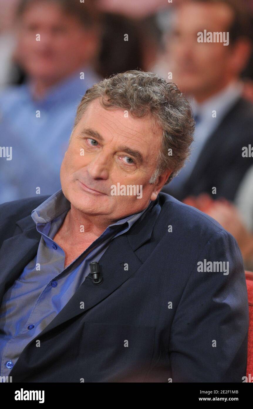 PATRICK ROTMAN at the taping of Vivement Dimanche on November 2, 2011 ...