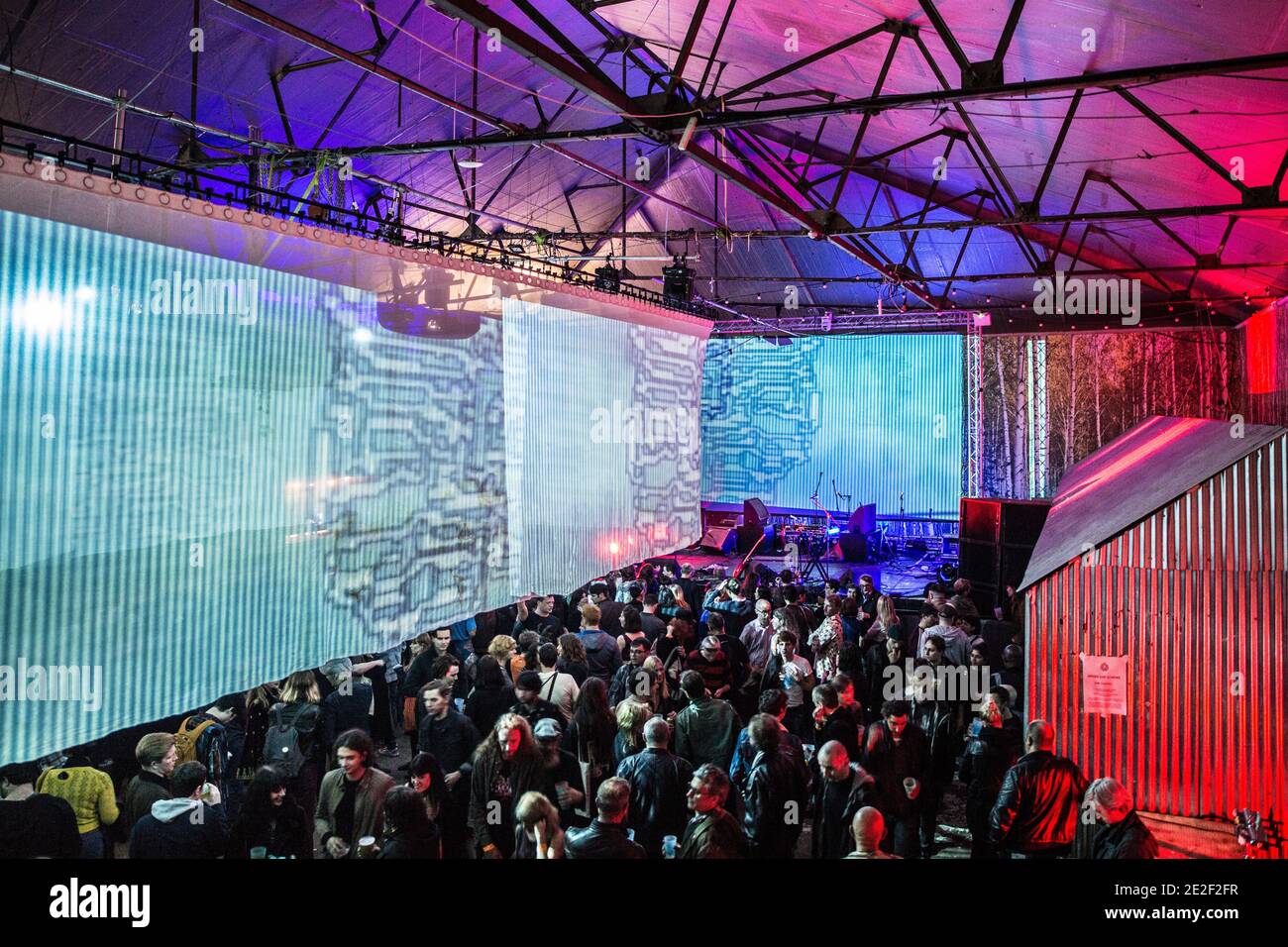 Festival Crowds & Lighting Display Liverpool Festival of Psychadelia ...