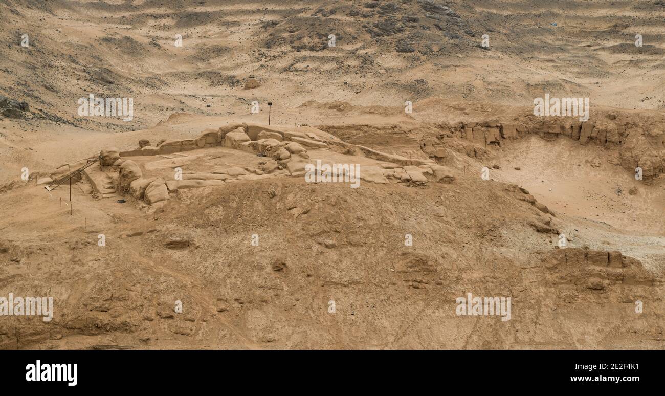 El Huarco - Cerro Azul, Pre hispanic, Ruins temple in Sandy desert ...