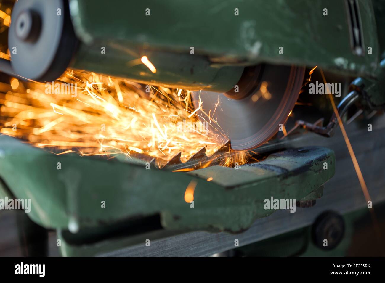 Metal cutting electric machine hi-res stock photography and images - Alamy