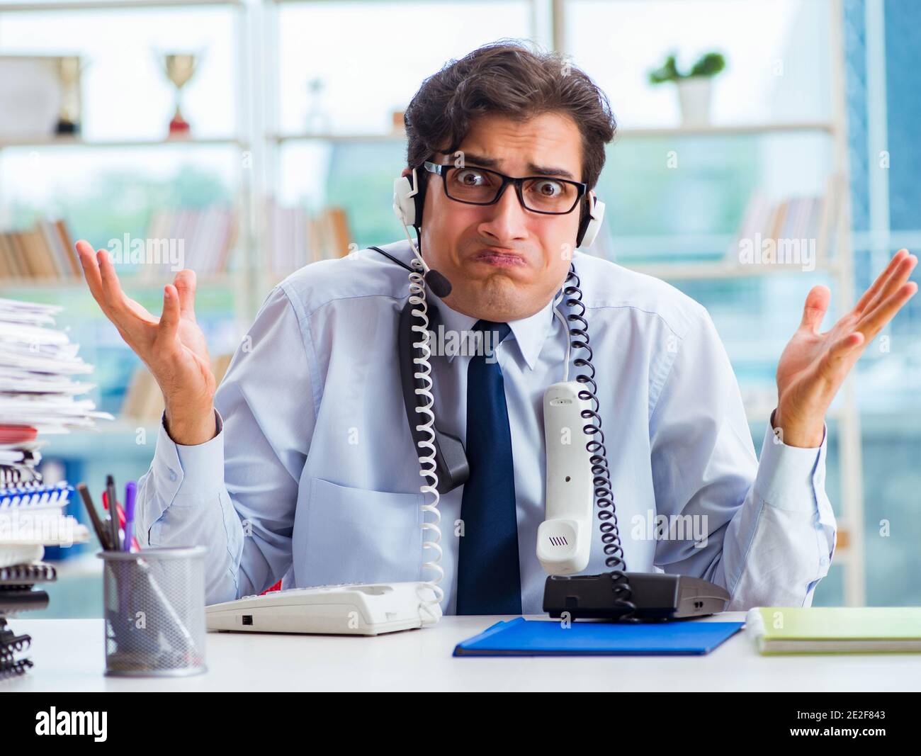 Frustrated receptionist hi-res stock photography and images - Alamy
