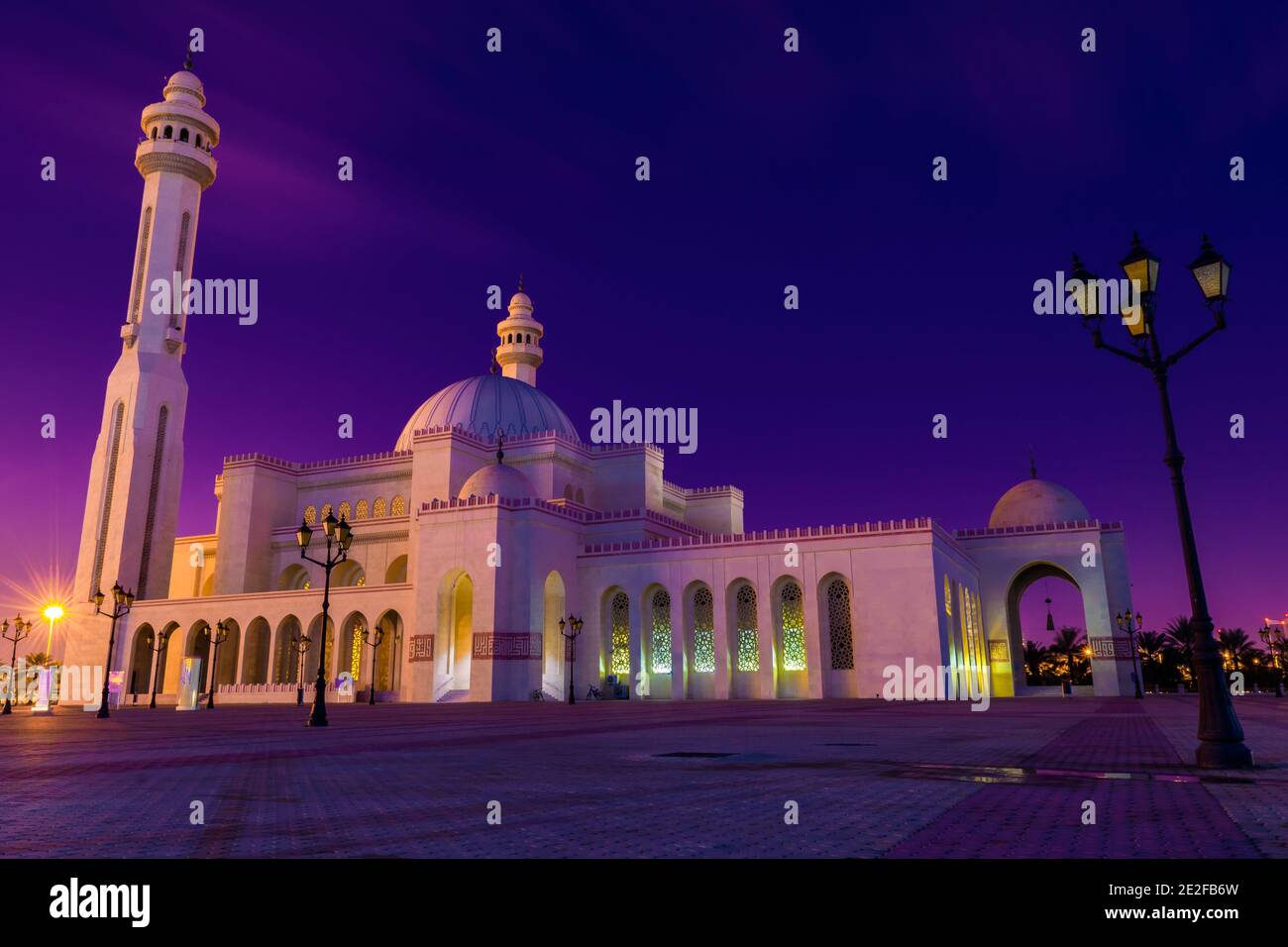 MANAMA, BAHRAIN - Jan 01, 2020: The Al-Fateh Mosque (Bahrain Grand ...