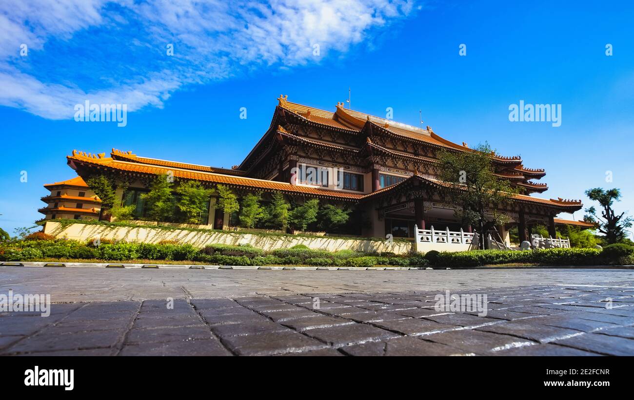 Fo guang temple china hi-res stock photography and images - Alamy