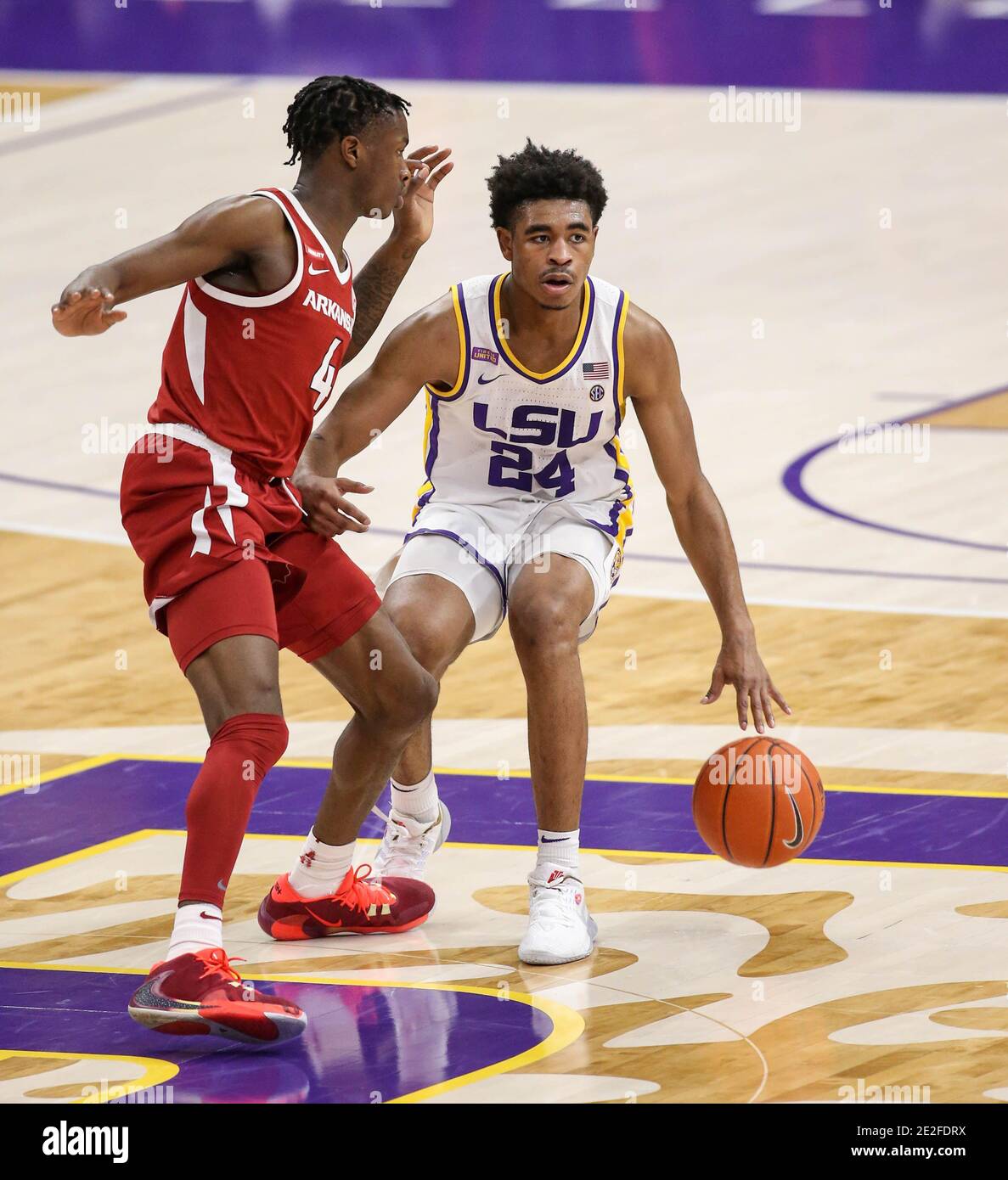 Baton Rouge, LA, USA. 13th Jan, 2021. LSU's Cameron Thomas (24) tries ...