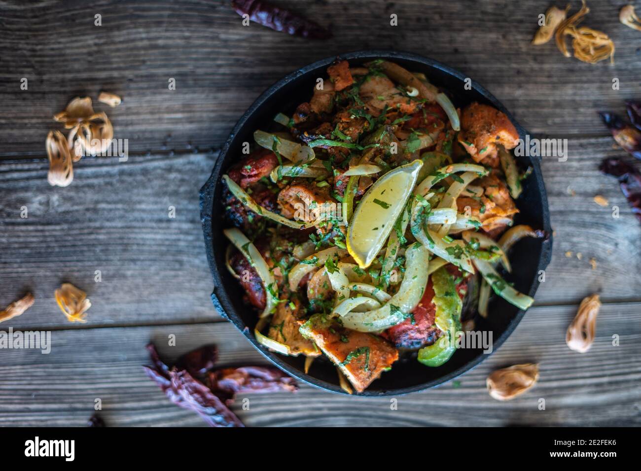 Indian kebab platter in hot sizzling plate Stock Photo - Alamy