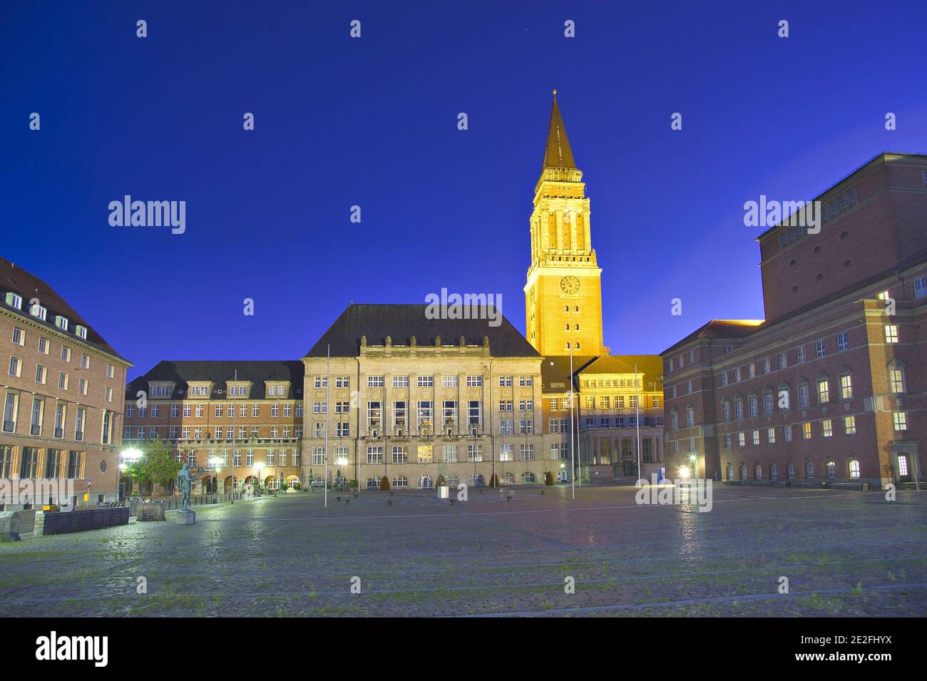 Kieler rathaus hi-res stock photography and images - Alamy