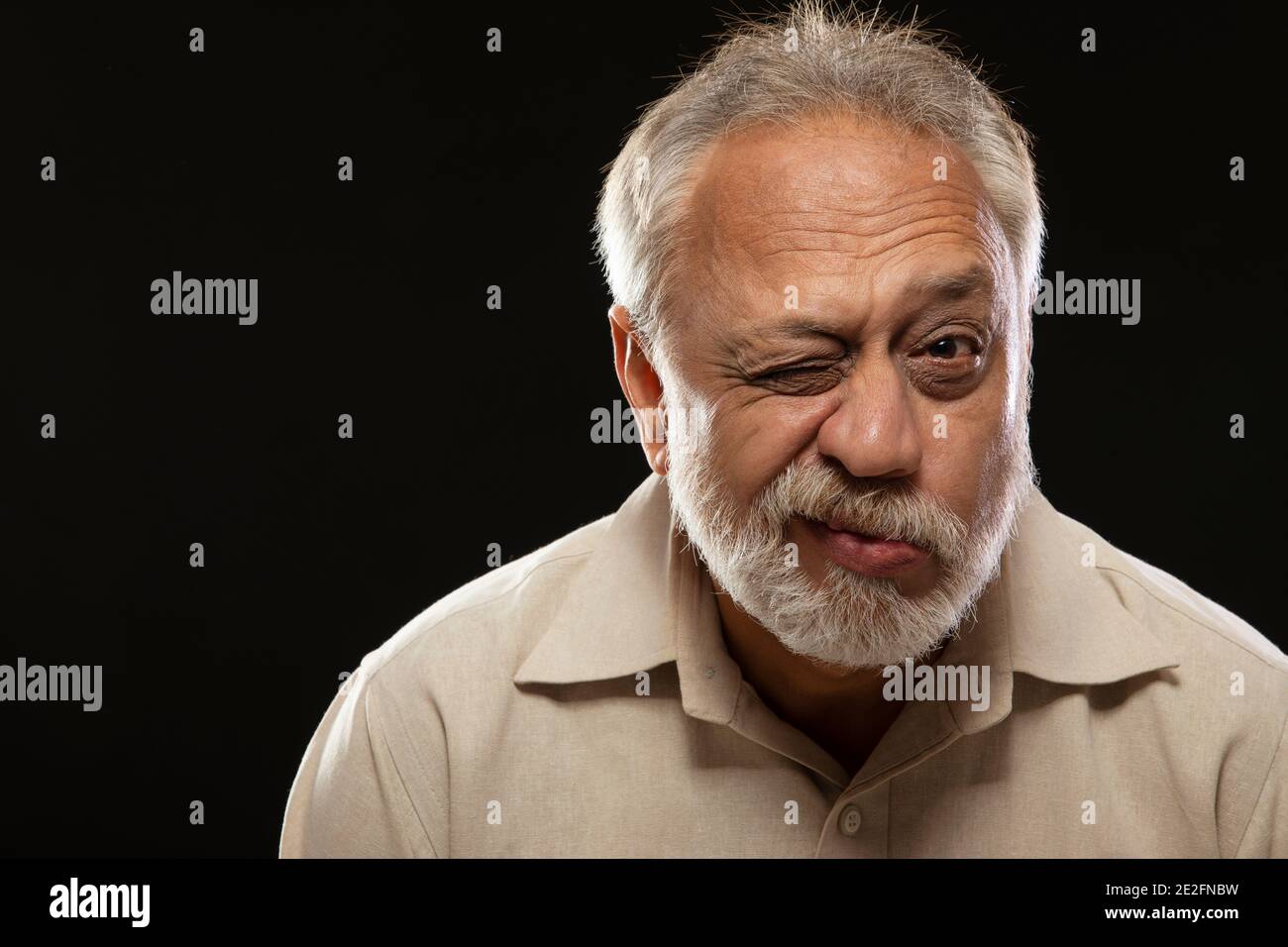 Man looking at camera 50 hi-res stock photography and images - Alamy