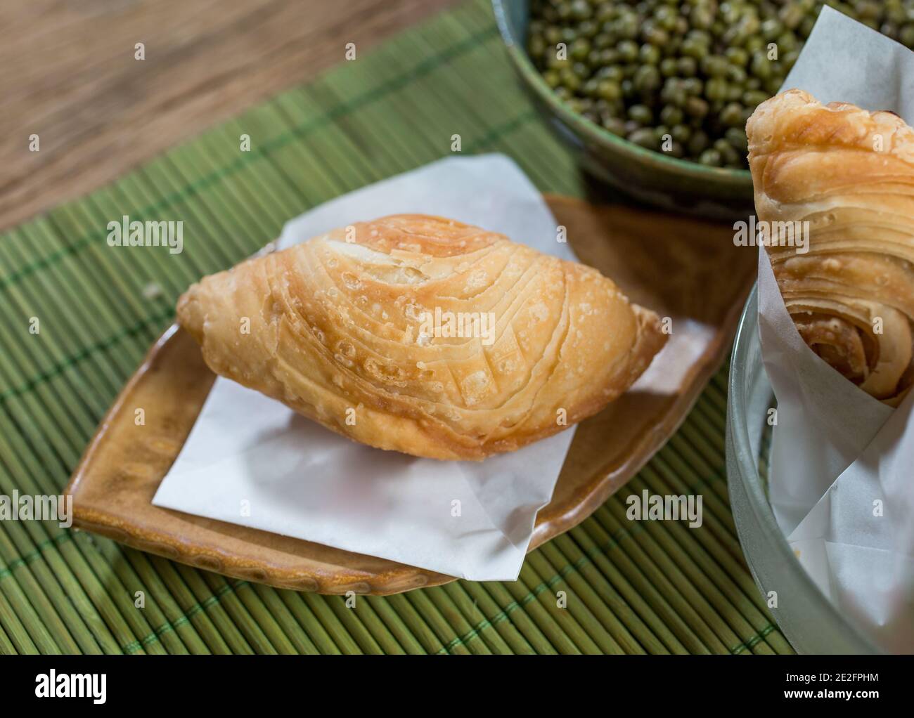 Chicken curry puff hi-res stock photography and images - Alamy