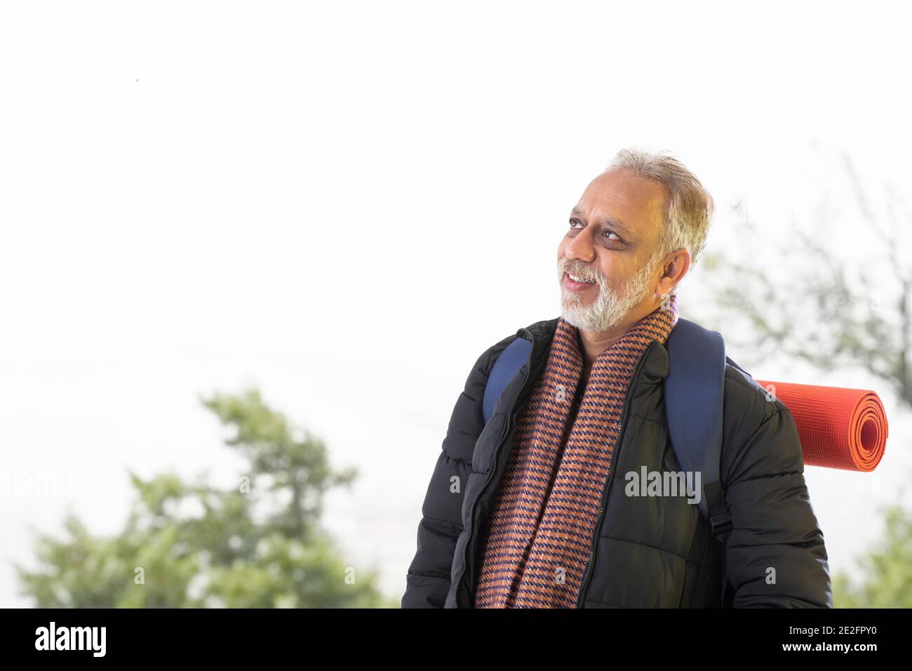 Moving old man hi-res stock photography and images - Alamy