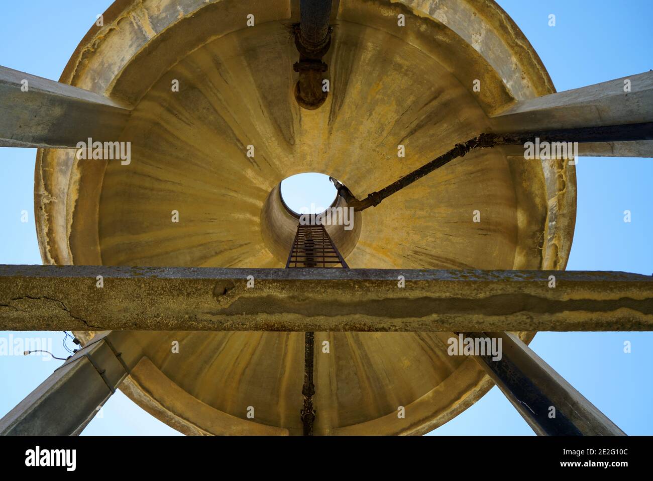 Construction silo platform hi-res stock photography and images - Alamy