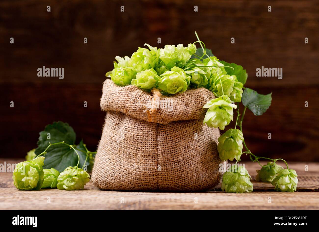 Sack of hops hi-res stock photography and images - Alamy