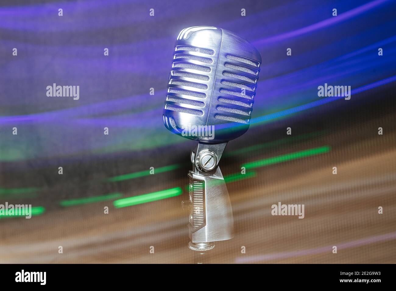 Microphone accessory hi-res stock photography and images - Alamy