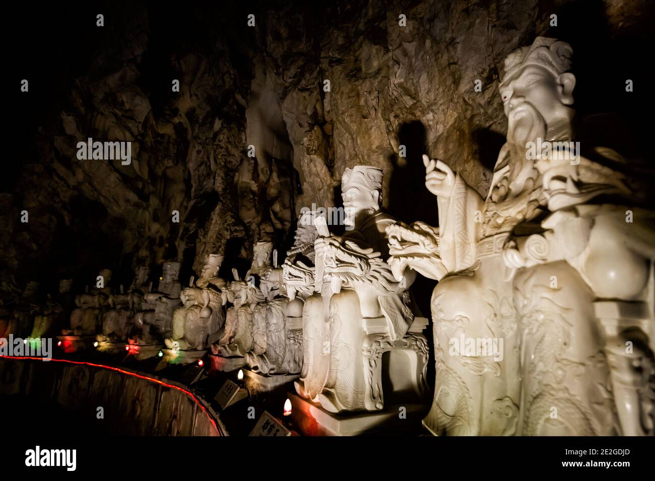 Beautiful sacred Am Phu Cave in Marble mountains, Danang, Vietnam ...