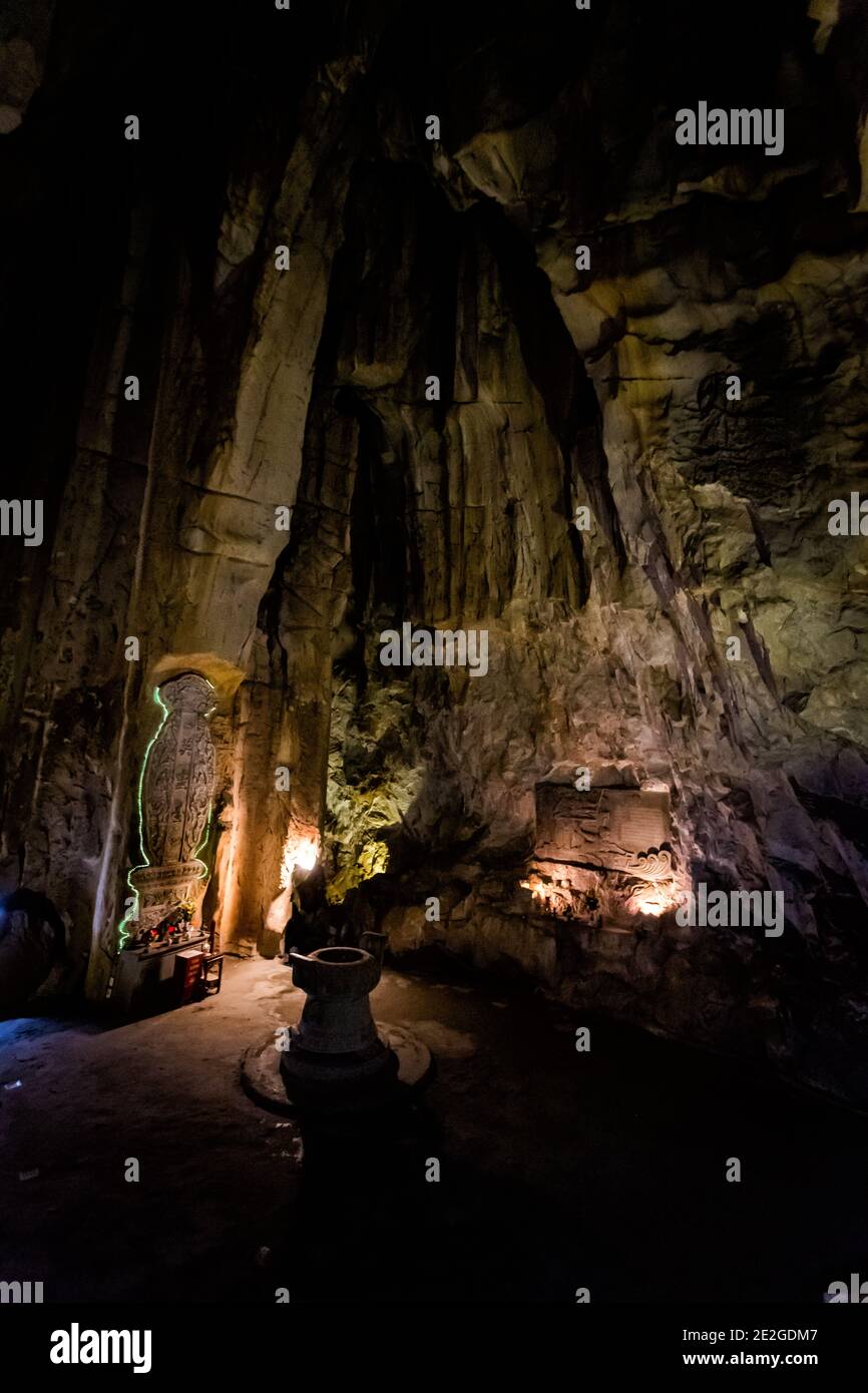 Beautiful sacred Am Phu Cave in Marble mountains, Danang, Vietnam ...