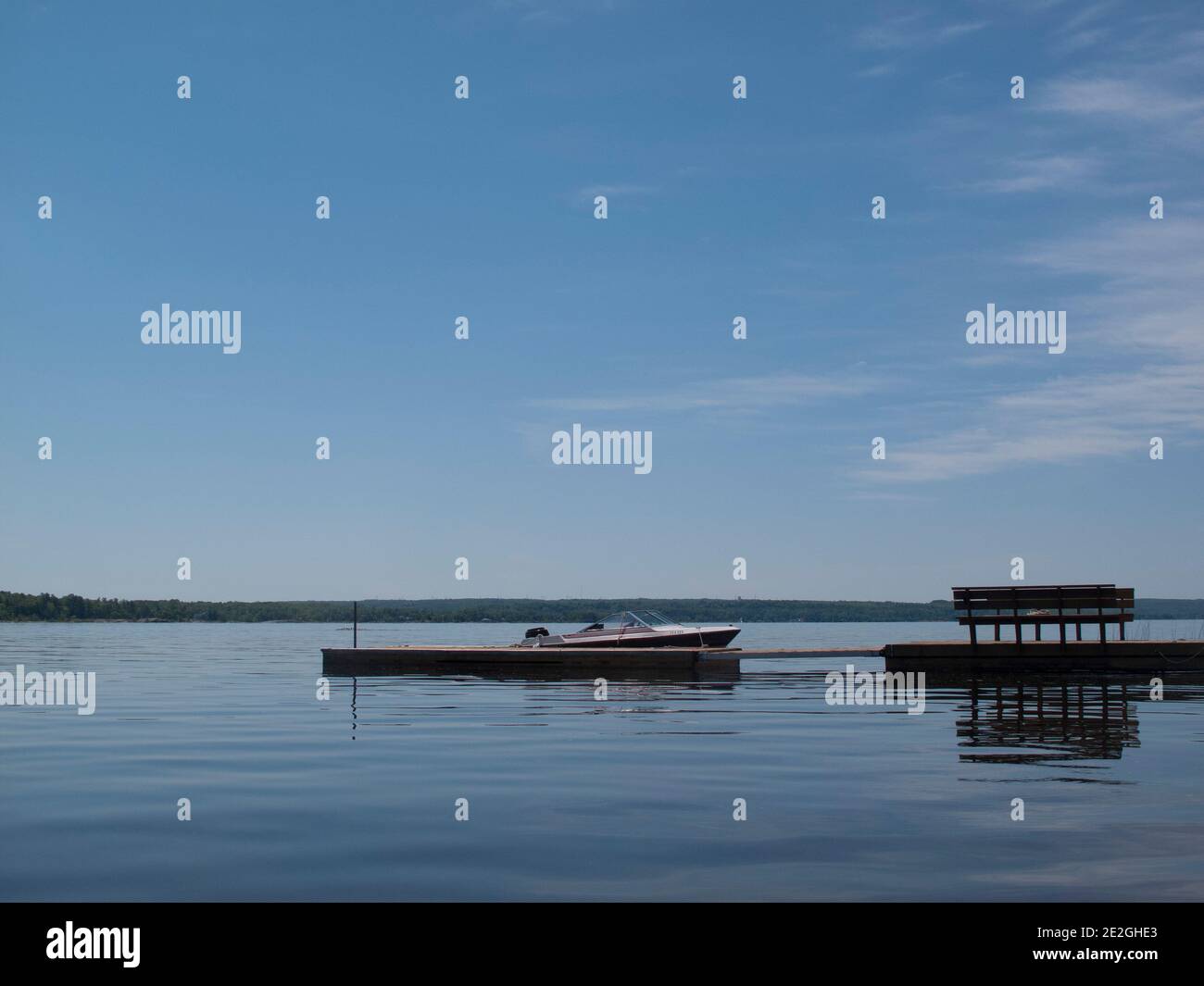 Dock image hi-res stock photography and images - Alamy