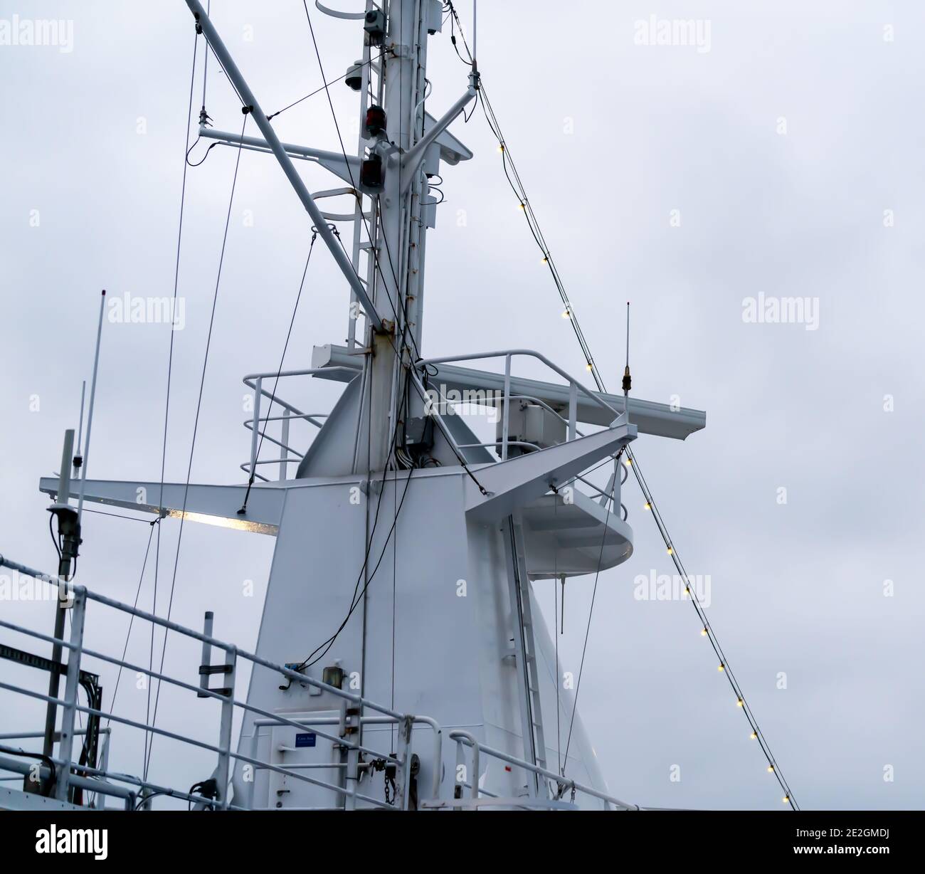 Radar and communications mast on a large ship Stock Photo - Alamy