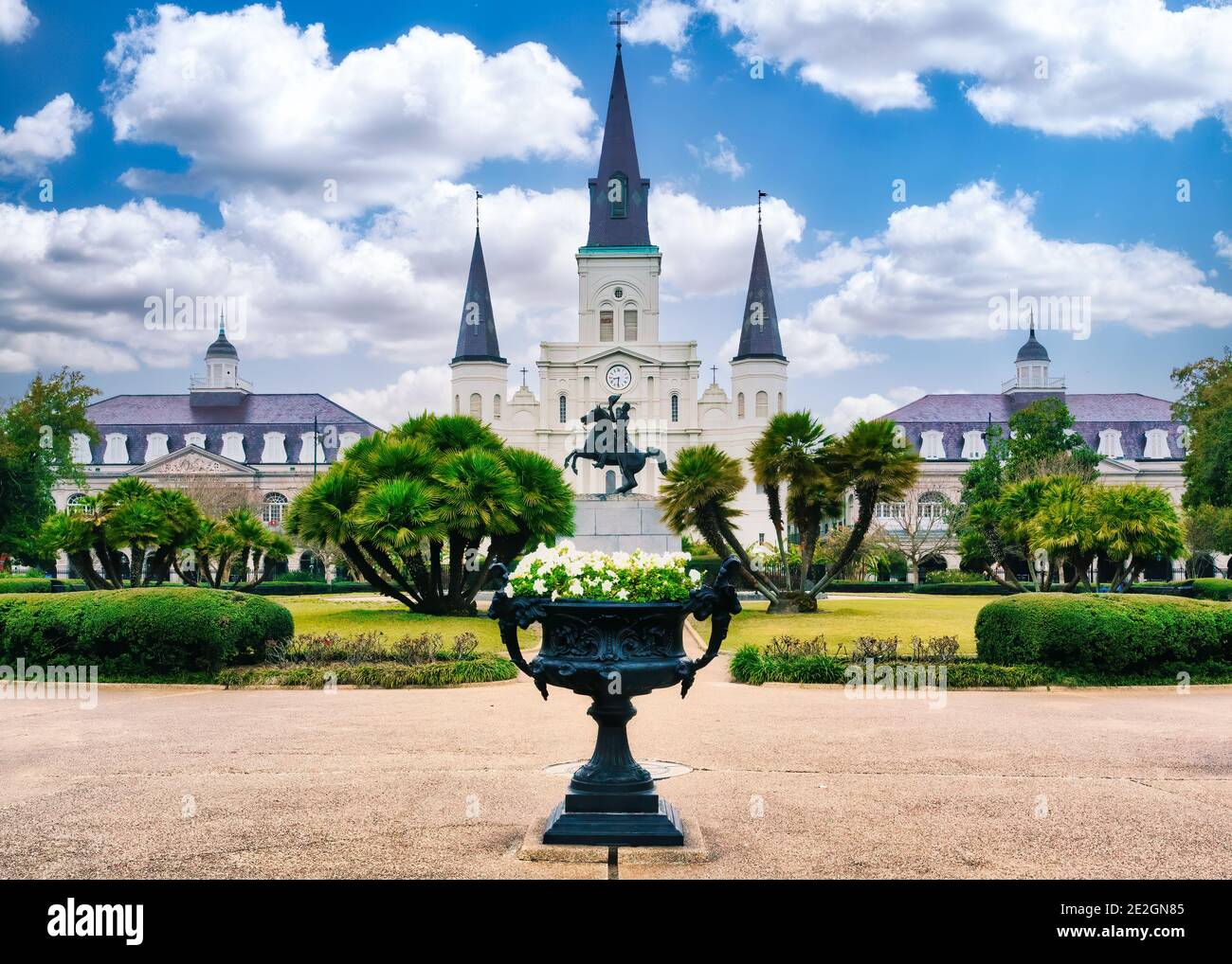 Jackson Square and the St. Louis Cathedral, French quarter, New Orleans ...