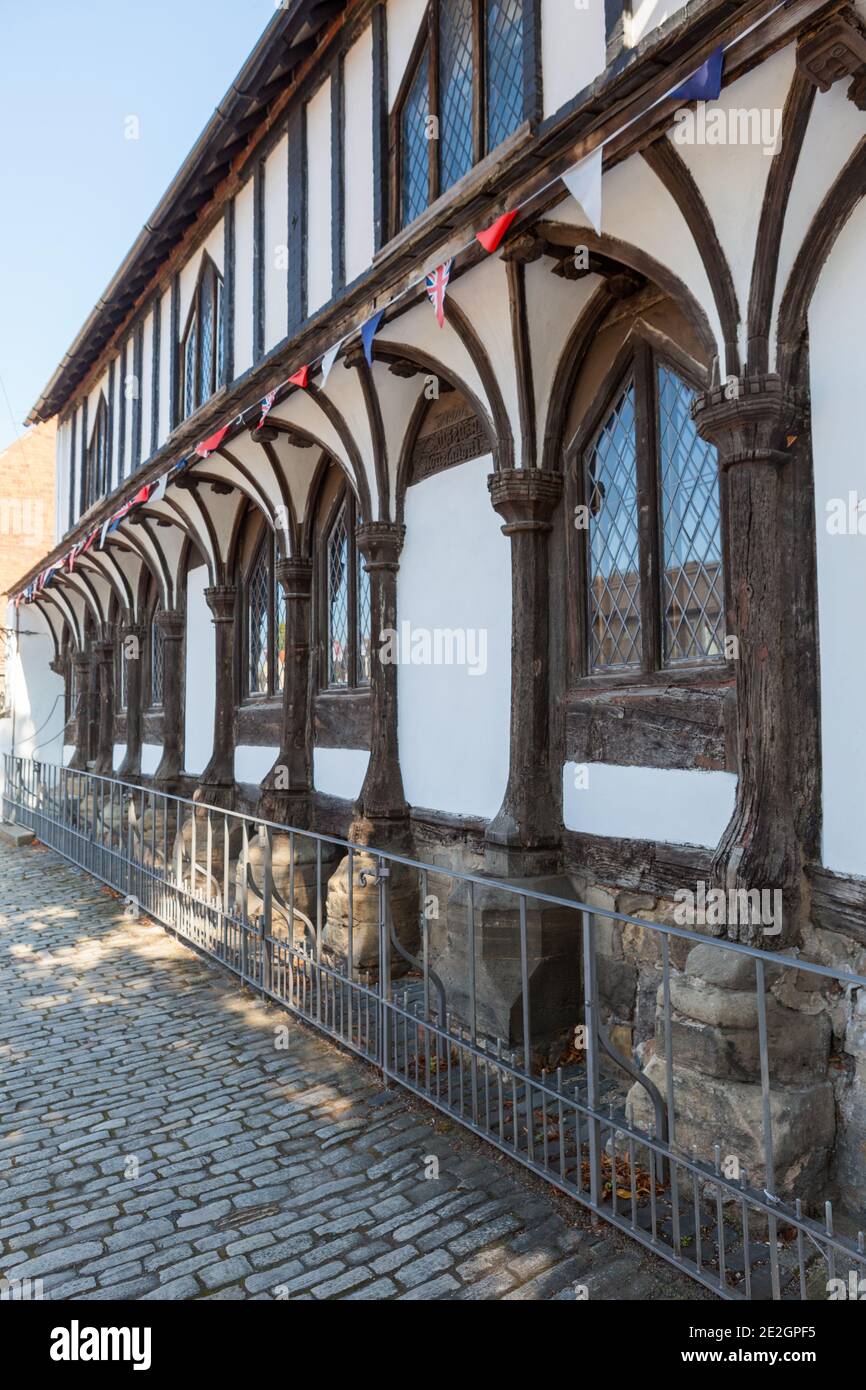 Medieval hospital uk hi-res stock photography and images - Alamy