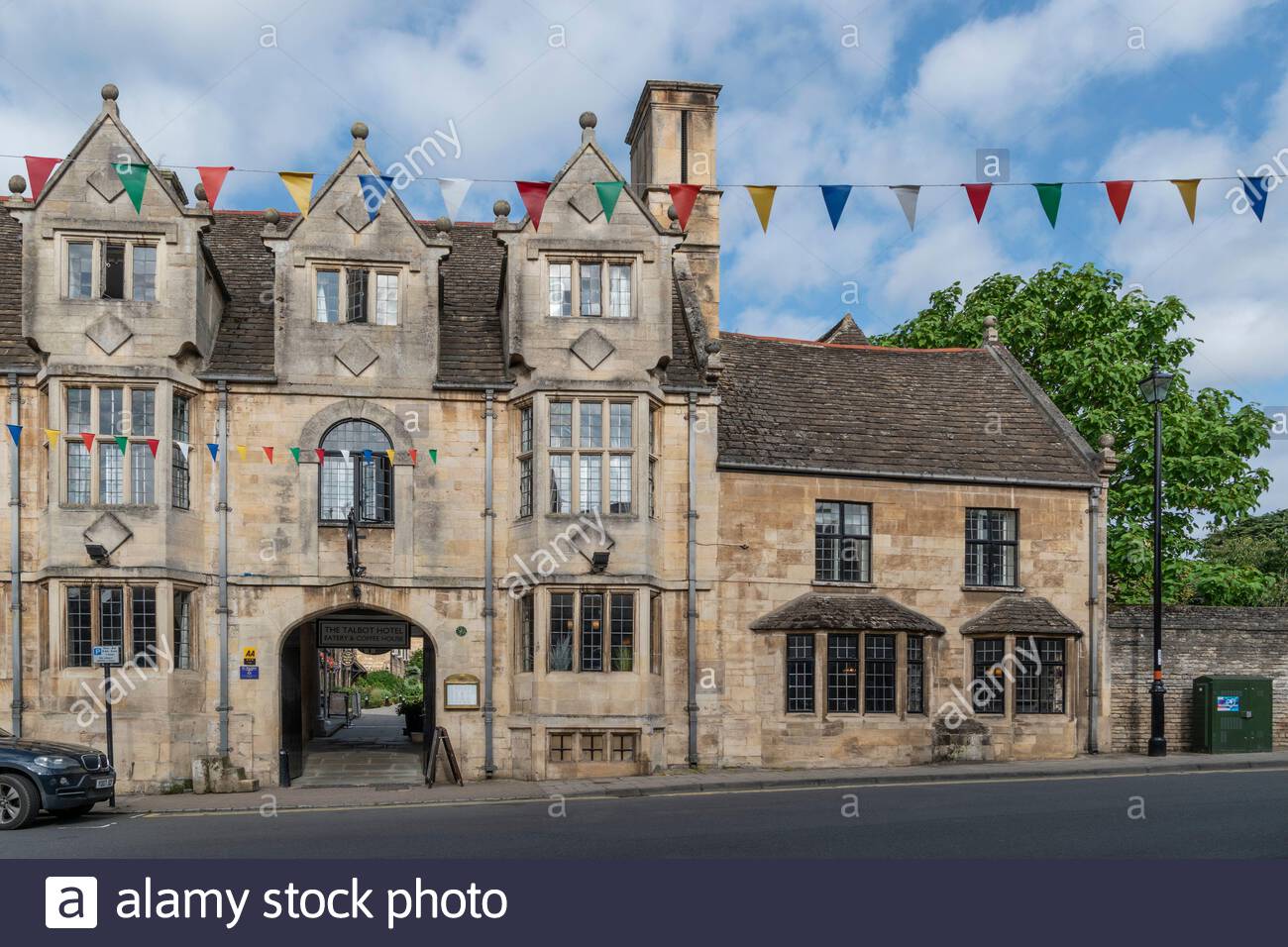 Elizabethan Buildings High Resolution Stock Photography and Images - Alamy