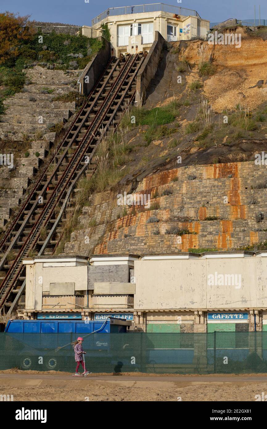 Bournemouth cliff lift bournemouth hi-res stock photography and images ...