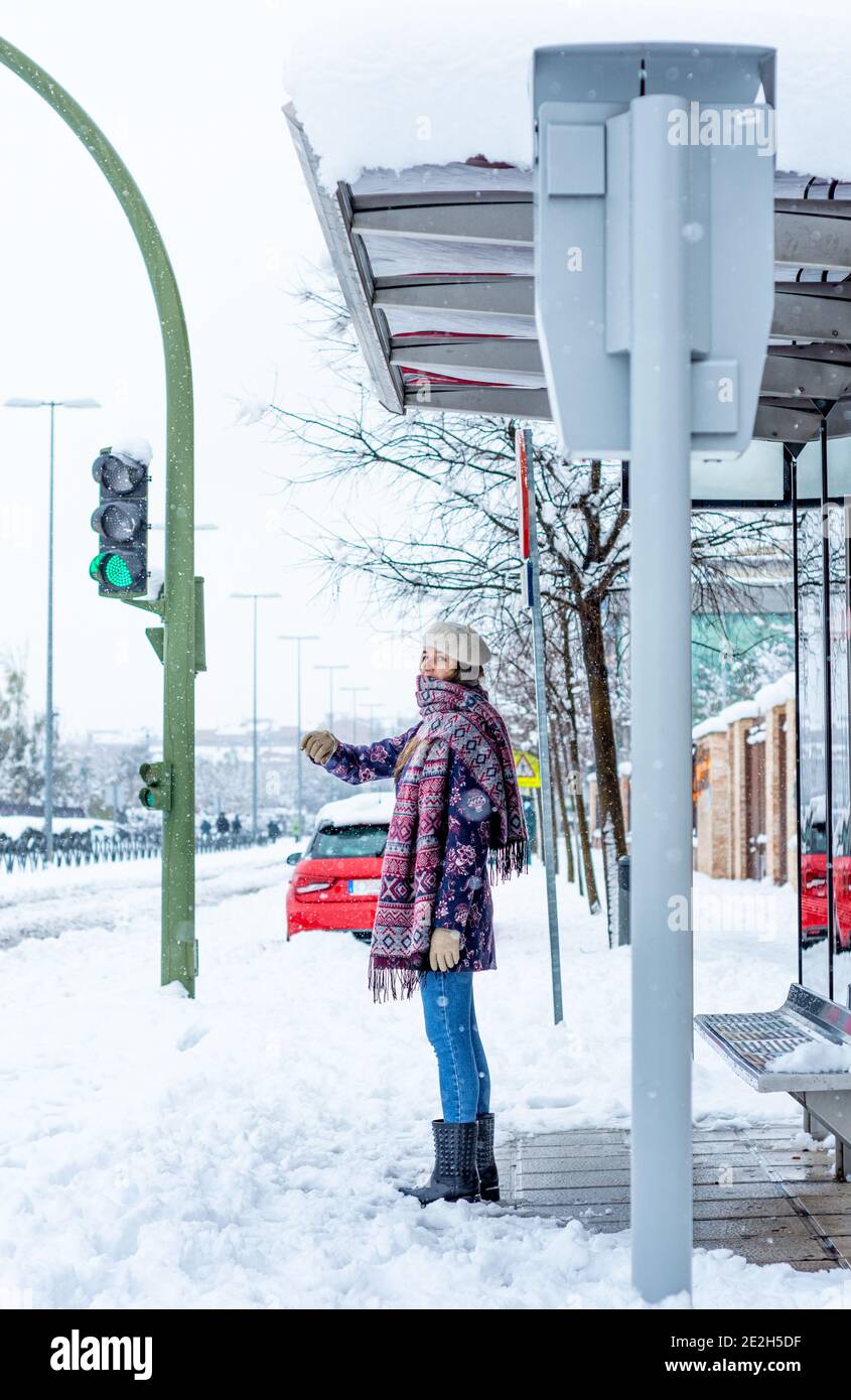 Waiting For Bus Snow High Resolution Stock Photography and Images - Alamy