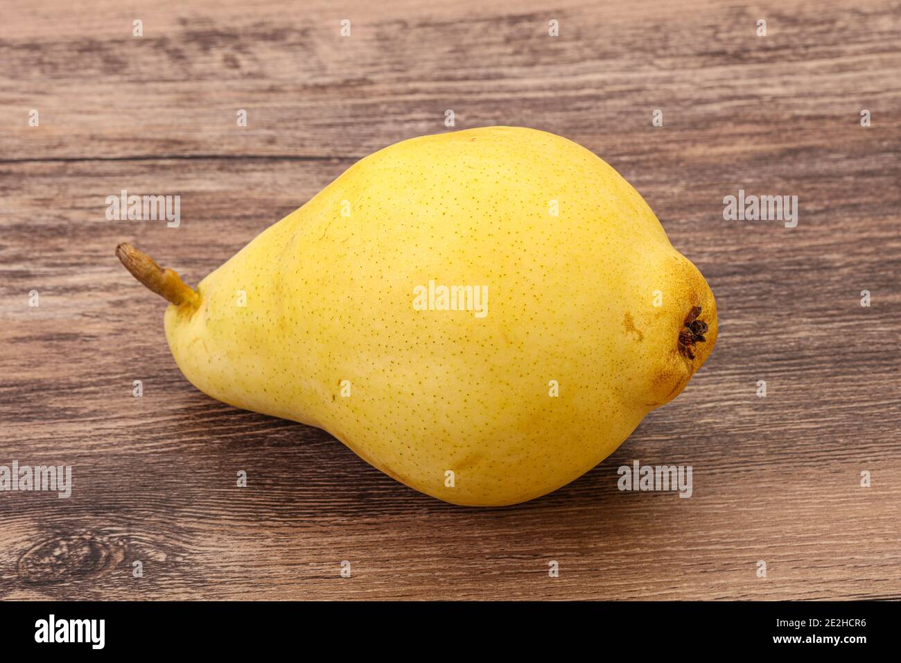 Ripe, tsasty and sweet Yellow Chinese Pear Stock Photo - Alamy