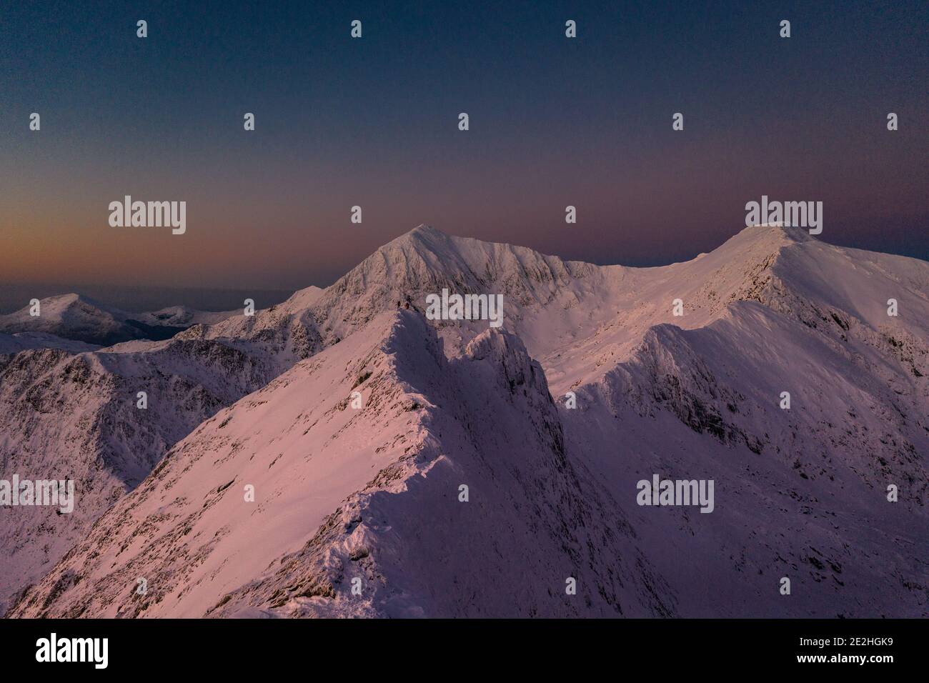 Yr wyddfa snowdon hi-res stock photography and images - Alamy