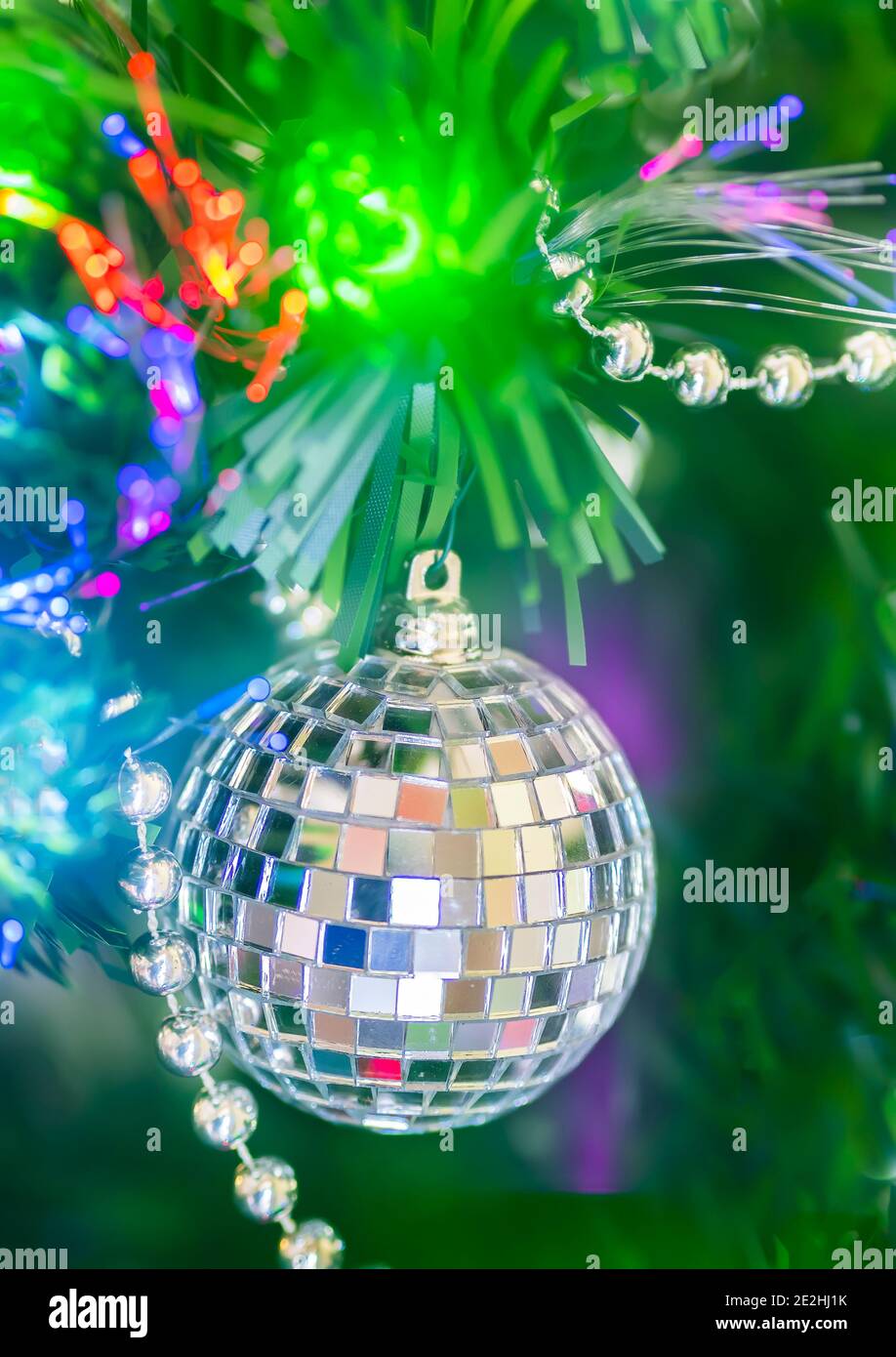 Shiny christmas ornaments hi-res stock photography and images - Alamy