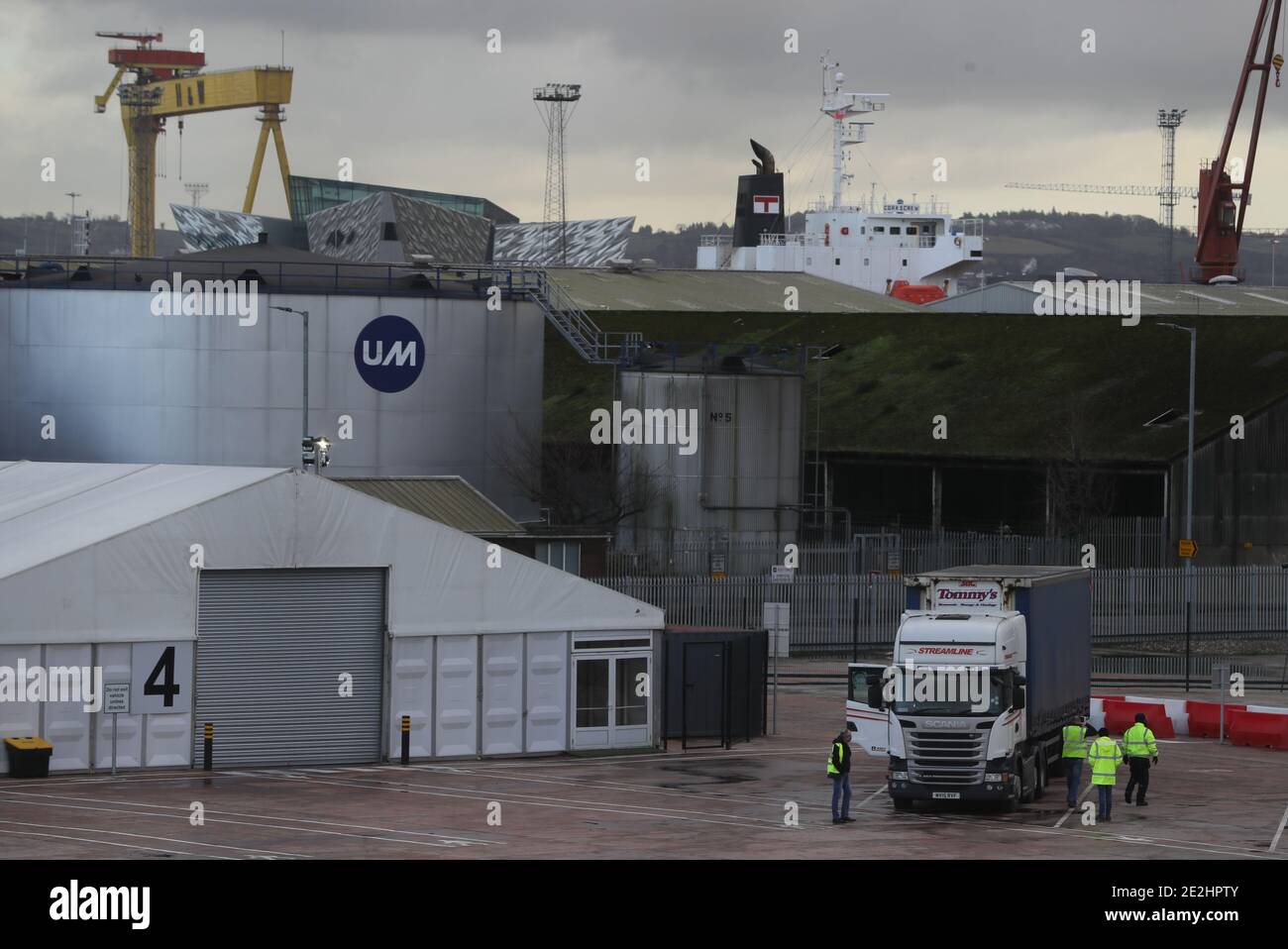 Belfast limiting hi-res stock photography and images - Alamy