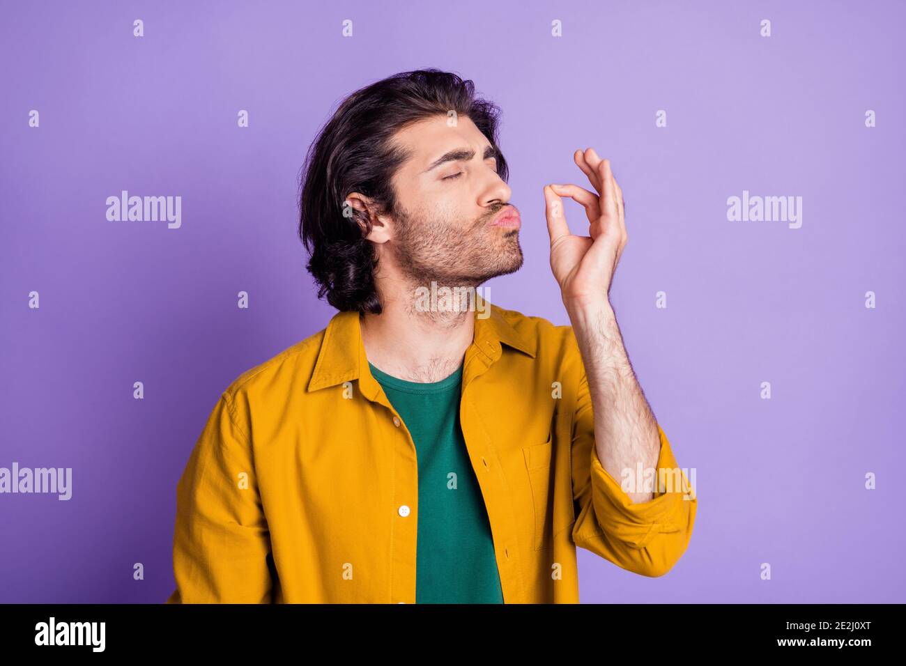 Photo of attractive young arabian man pout lips show belissimo perfect ...