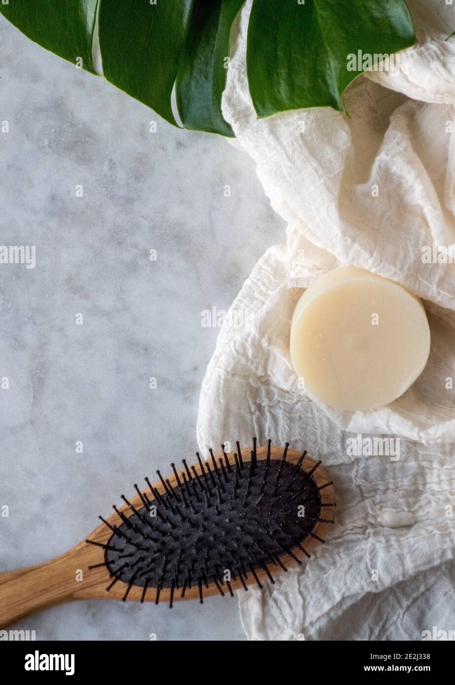 Shampoo bar hi-res stock photography and images - Alamy