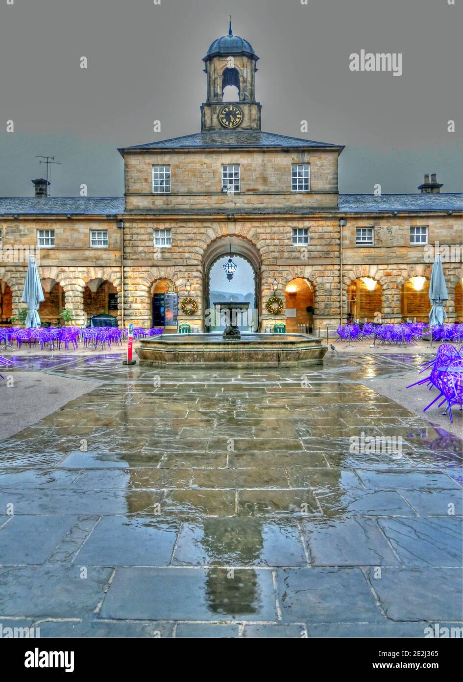 Chatsworth house stables hi-res stock photography and images - Alamy
