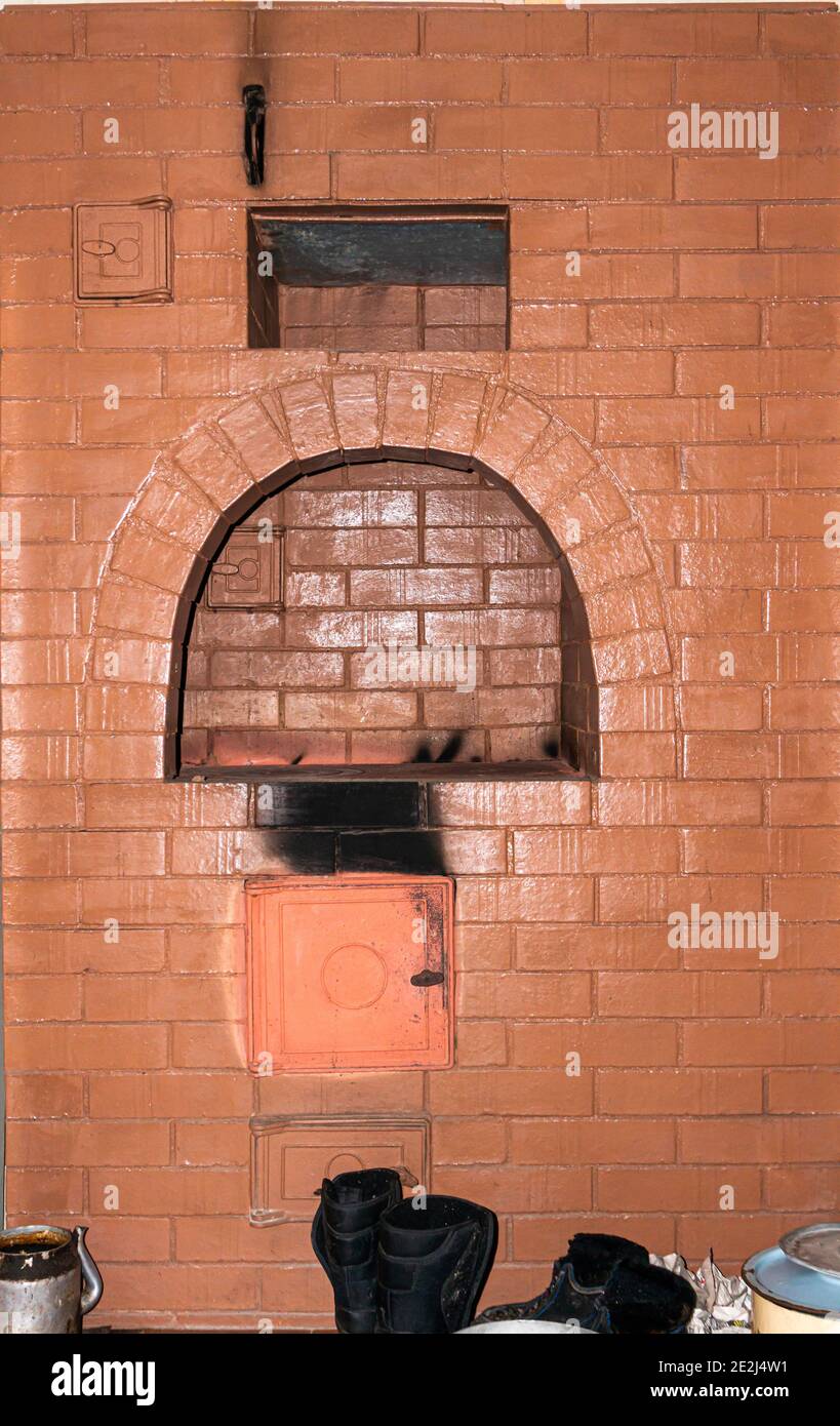Antique brick stove hi-res stock photography and images - Alamy