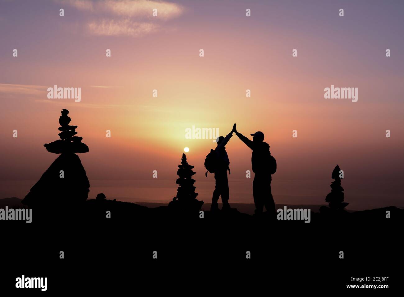 Team work spirit hi-res stock photography and images - Alamy