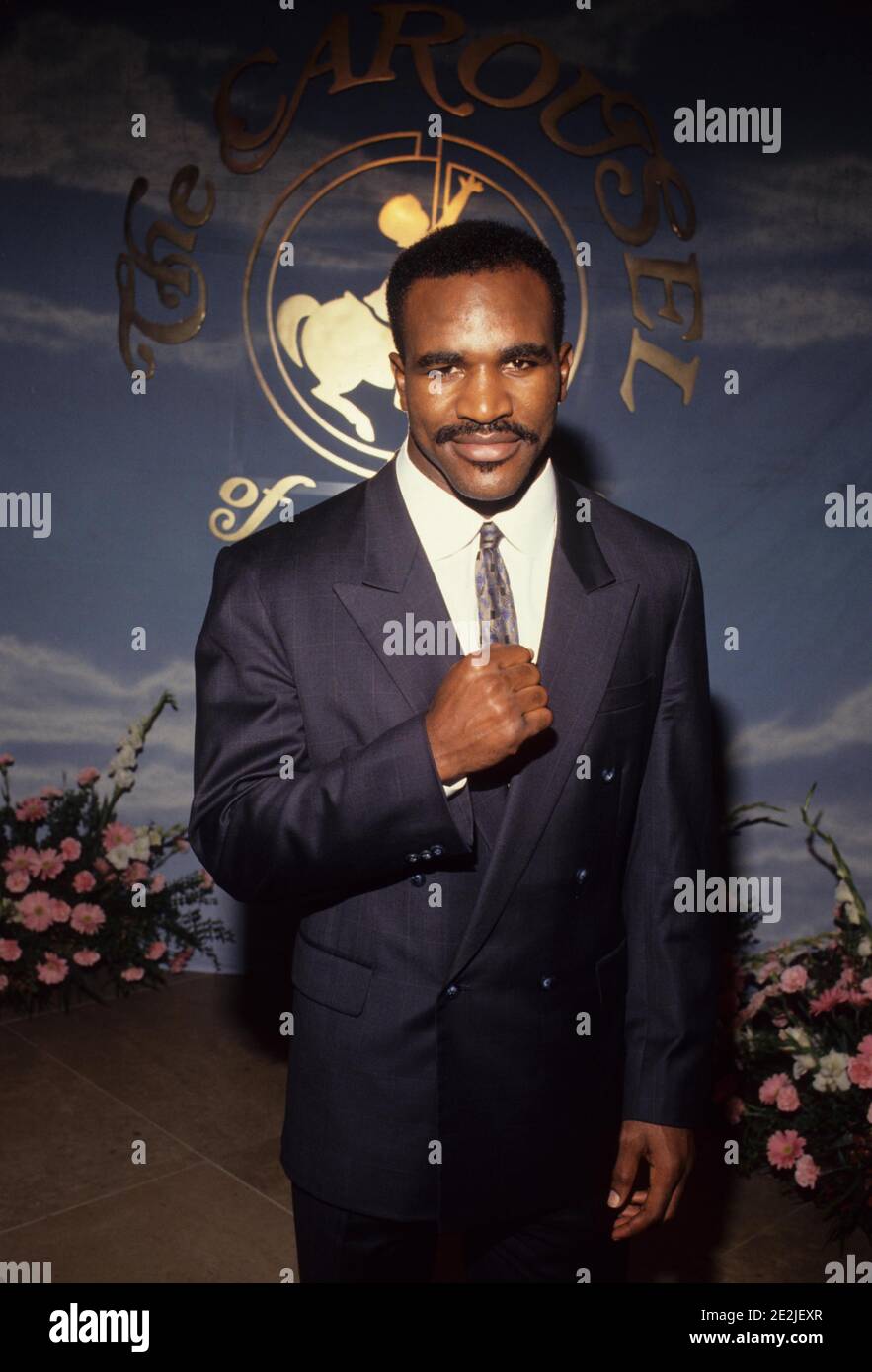 Evander Holyfield 1990 Credit: Ralph Dominguez/MediaPunch Stock Photo ...