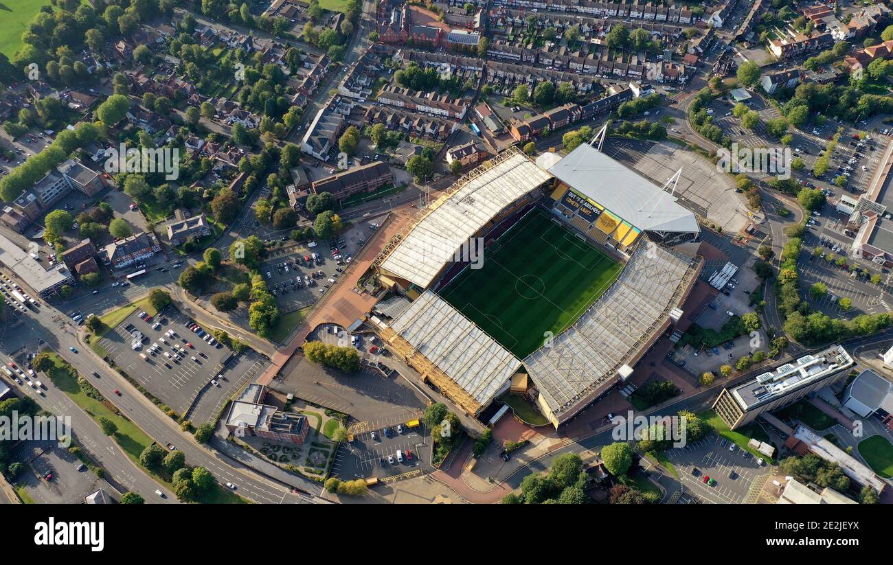 Home of wolverhampton wanderers fc hi-res stock photography and images ...