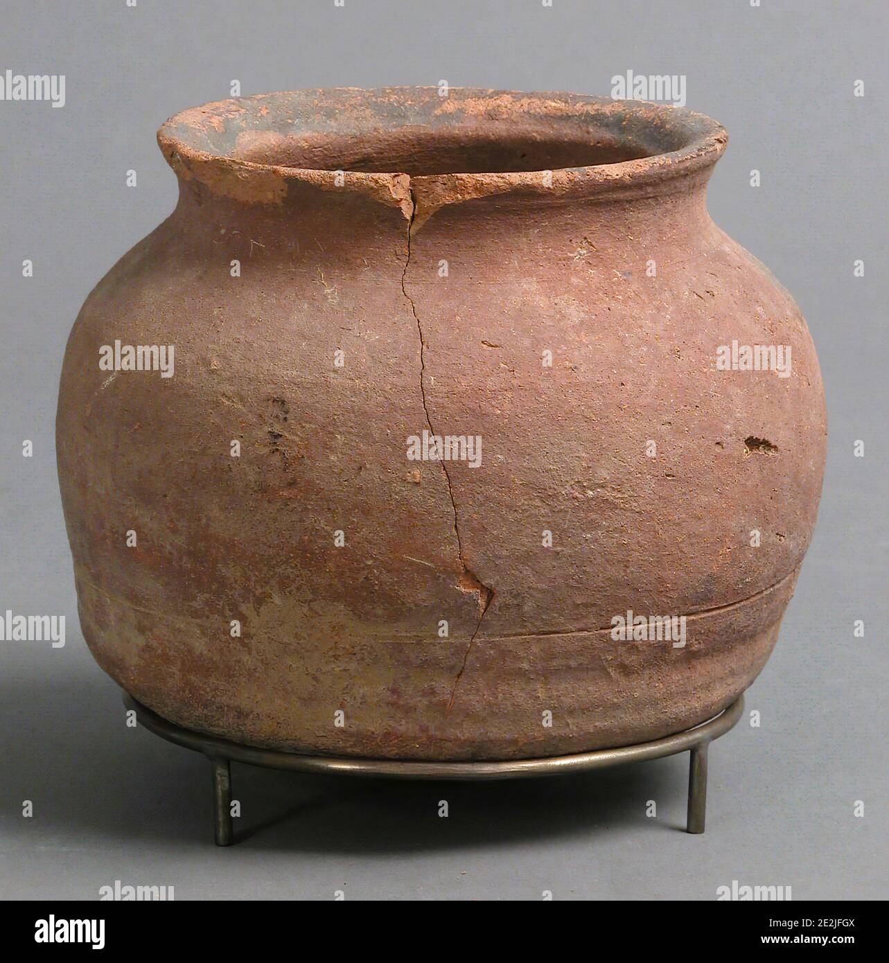Pot, Coptic, 4th-7th century Stock Photo - Alamy