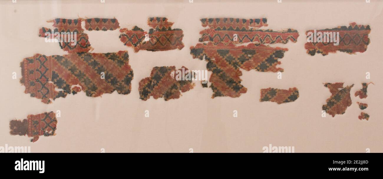 Wool textile with Geometric Pattern, Egyptian, 6th-9th century Stock ...
