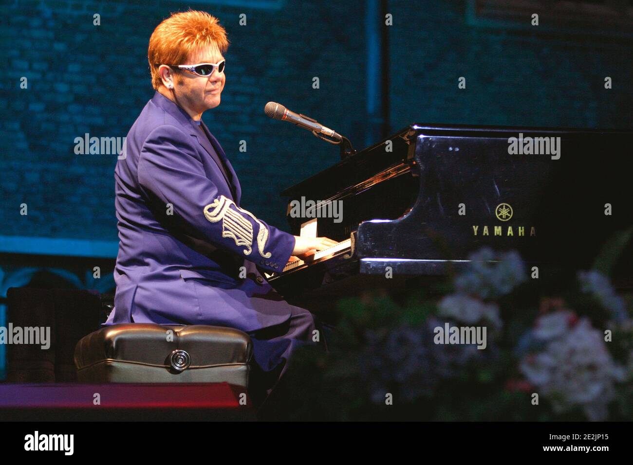 Concert hampton court palace hi-res stock photography and images - Alamy