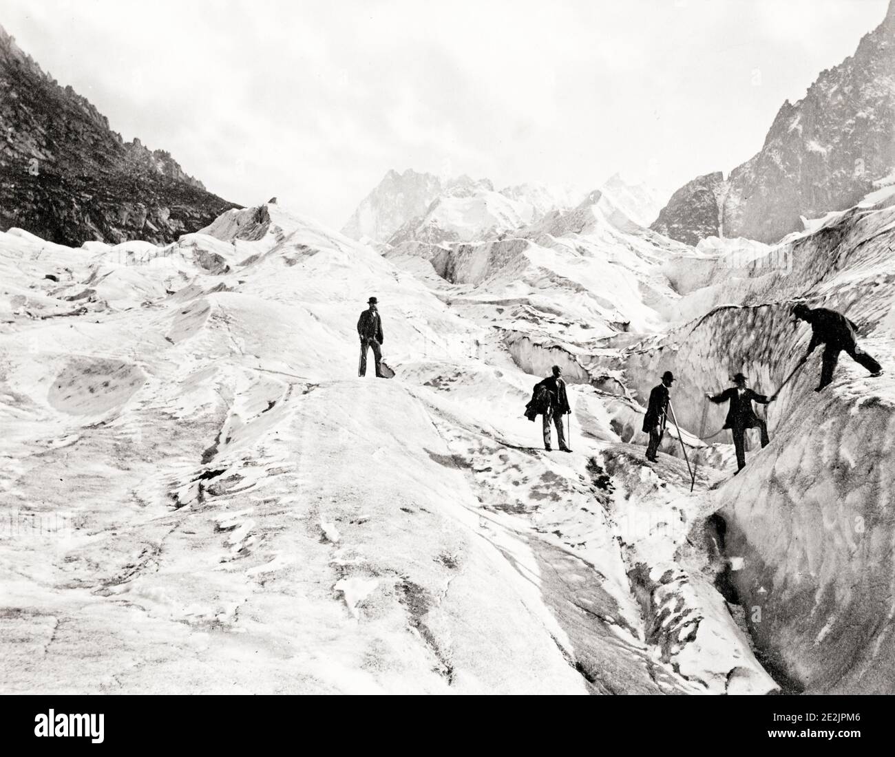Mountaineering history hi-res stock photography and images - Alamy