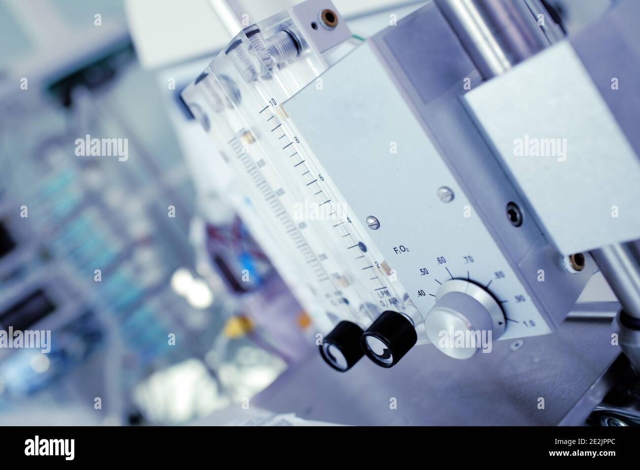 Oxygen regulator hi-res stock photography and images - Alamy