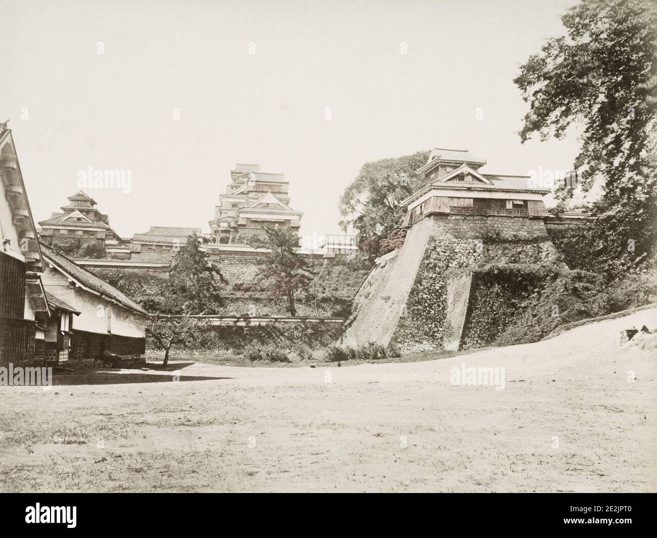 Japan castle early photograph hi-res stock photography and images - Alamy