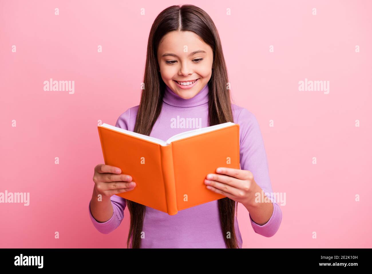 Child dictionary hi-res stock photography and images - Alamy