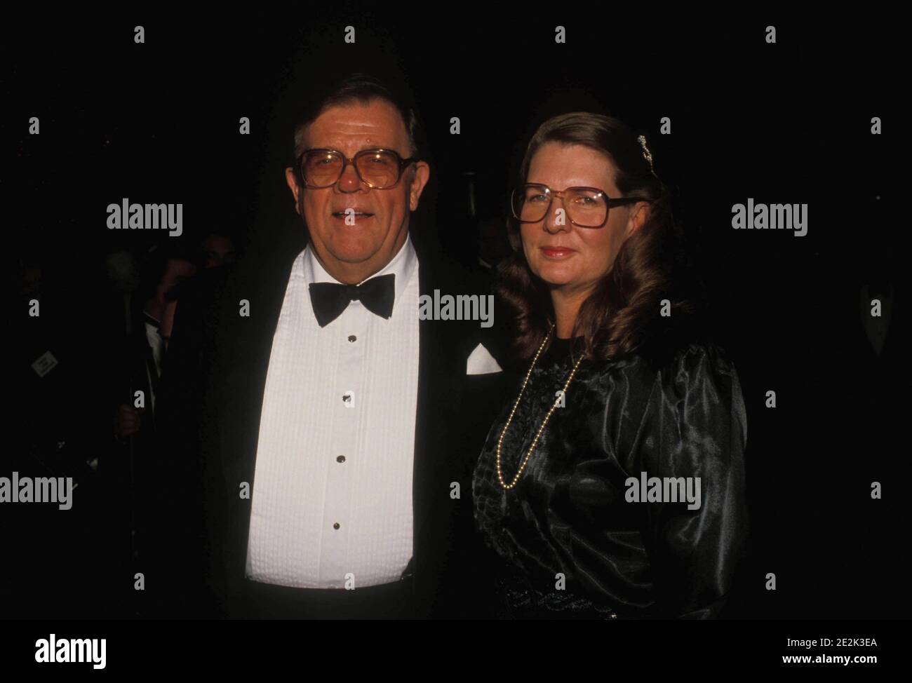 PAT HINGLE and JULIA WRIGHT F9353 Credit: Ralph Dominguez/MediaPunch Stock Photo - Alamy