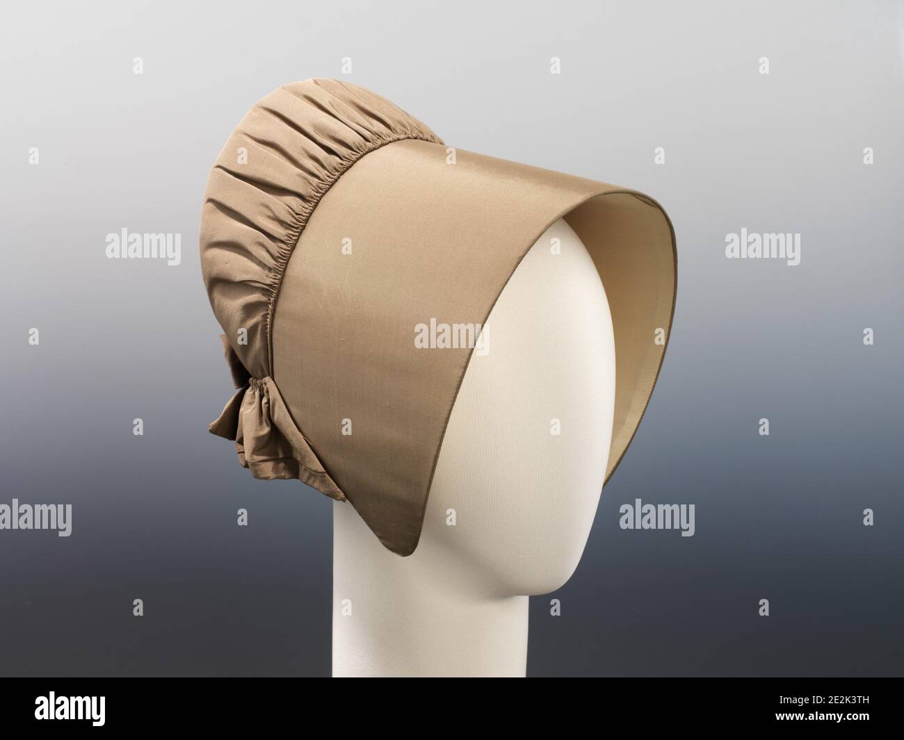 1850 bonnet hi-res stock photography and images - Alamy