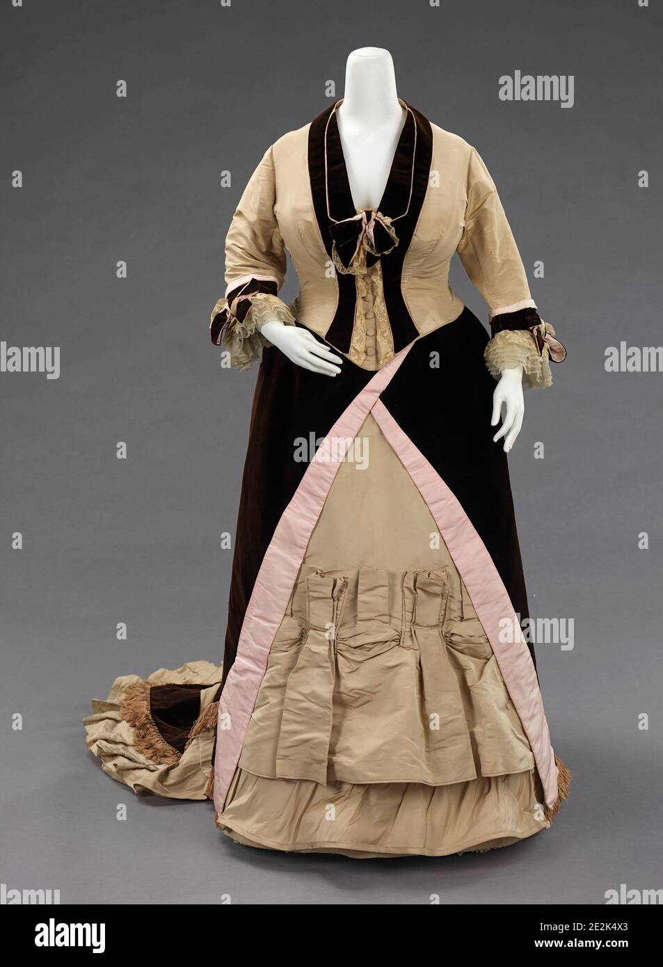 Evening dress, American, ca. 1873 Stock Photo - Alamy